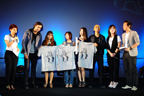 RAPTOR 2011 The Concert เปิดคอนเสิร์ต แร็พเตอร์สุดมันส์ หลุยส์ จอนนี่ ...