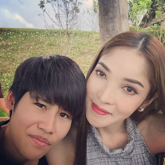 เอมมี่ รัชฎา เตรียมปั๊มทายาท ให้แฟนทอมตั้งท้องตอนอายุ 30 ปี