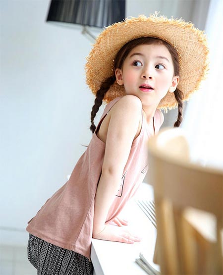 Ellie Field โมเดลรุ่นจิ๋ววัย 5 ขวบ สาวน้อยที่ฮอตที่สุดในชั่วโมงนี้