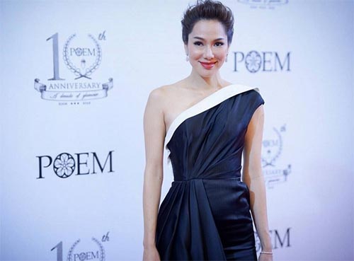 เปิดภาพ จอย รินลณี สมัยเข้าวงการใหม่ ๆ พร้อมชมพัฒนาการความสวย