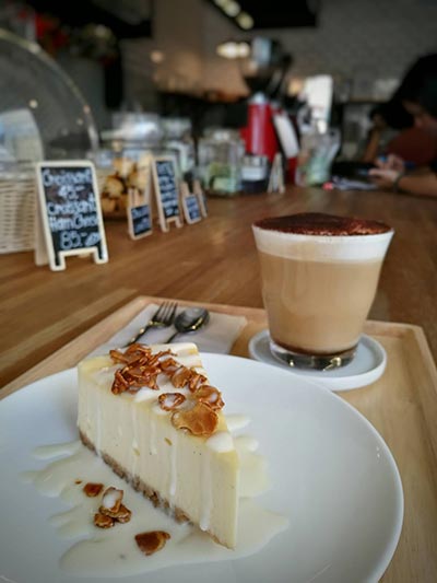 10 ร้านคาเฟ่กรุงเทพฯ น่ารักและน่านั่ง ที่ต้องตามไปโดน