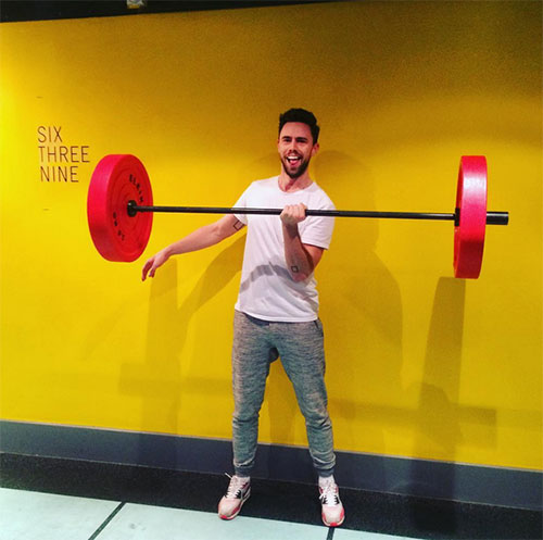 10 สัปดาห์พลิกชีวิต เปลี่ยนสามหนุ่มพุงโตให้มีหุ่นล่ำด้วยเคล็ดลับที่น่าลอง