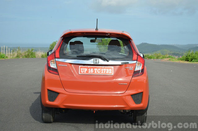 Honda WR-V จับ Honda Jazz มายกสูงเพื่อลุยได้มากกว่าเดิม