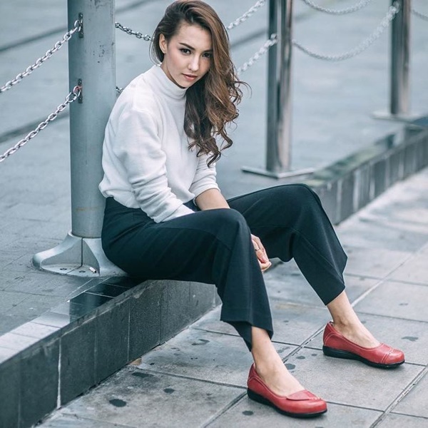 คารีสา เมินคนมองเป็นเลสเบี้ยน บอกแล้วแต่จะคิด พี่เป้ มีแซว เป็นรุกหรือรับ