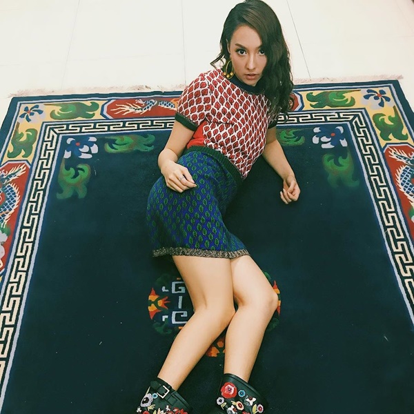 คารีสา เมินคนมองเป็นเลสเบี้ยน บอกแล้วแต่จะคิด พี่เป้ มีแซว เป็นรุกหรือรับ