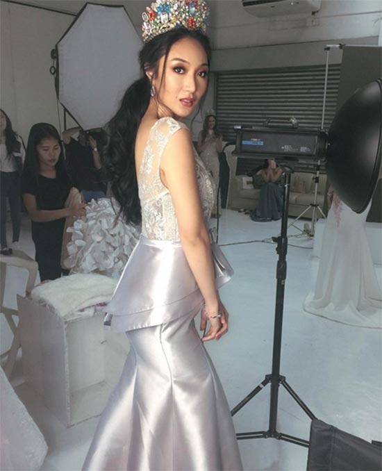 Miss Earth 2017 ส่อง 20 ลุคนอกเวทีนางงาม ของผู้คว้ามง Karen Ibasco