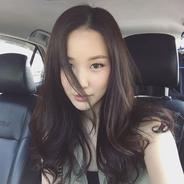 อัปเดตภาพ จุ๊ สตรอเบอร์รี่ชีสเค้ก ออกจากวงการ ผันตัวเป็นแอร์โฮสเตส