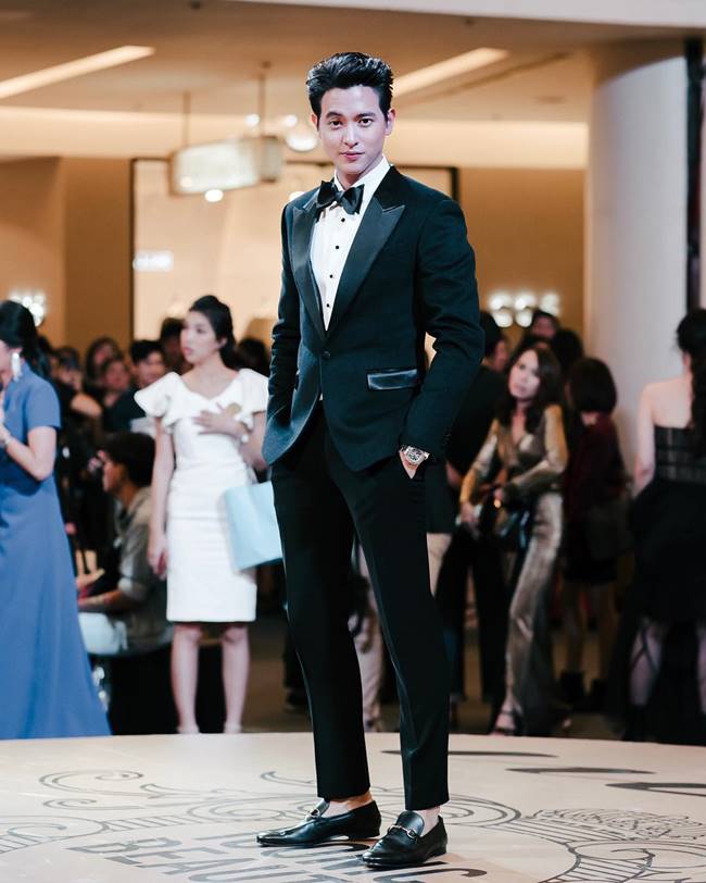 เจมส์ จิรายุ ไม่ได้เครียดหลังโดนเปิดวาร์ปแฟนสาว แจงที่ดูซึมแค่ง่วง