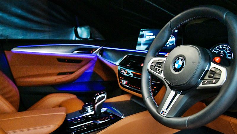 BMW M5 2018 เปิดราคา 13,339,000 บาท ขุมพลัง V8 เต็มเปี่ยมไปด้วยสมรรถนะ