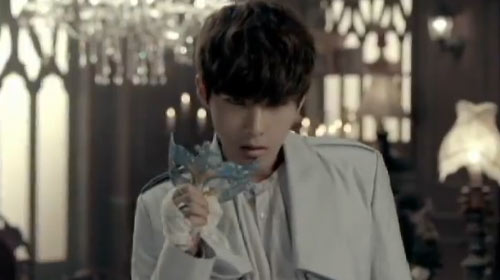 Super Junior ซูเปอร์จูเนียร์ แปลงร่างสุดเนี๊ยบใน MV Opera