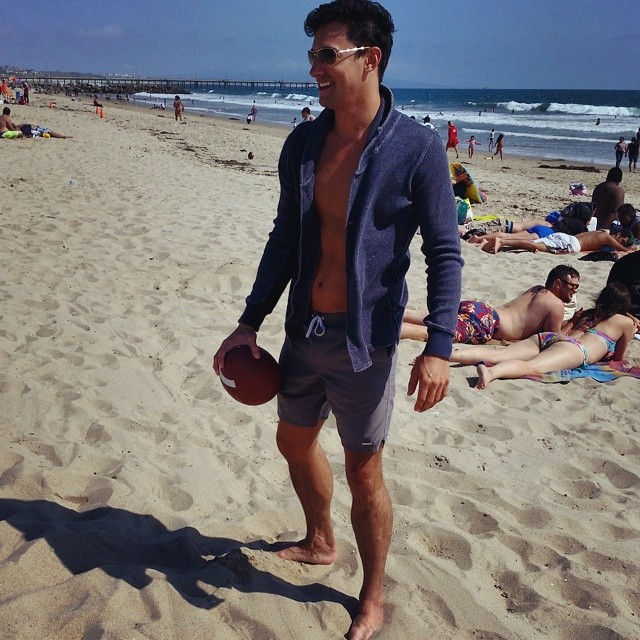 10 เรื่องน่ารู้ เจสัน เบอร์เรนท์ หนุ่มคนสนิทของ เจนี่ เทียนโพธิ์สุวรรณ