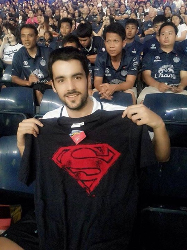 David Rochela รวมภาพนักฟุตบอลหล่อชาวสเปน ขวัญใจสาวไทยคนใหม่